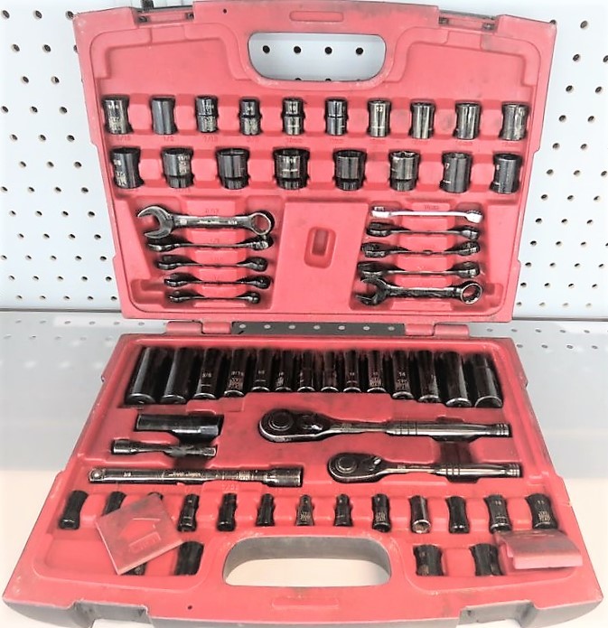Jesse James Socket And Wrench Set | Fastcash Pawn & Checkcashers