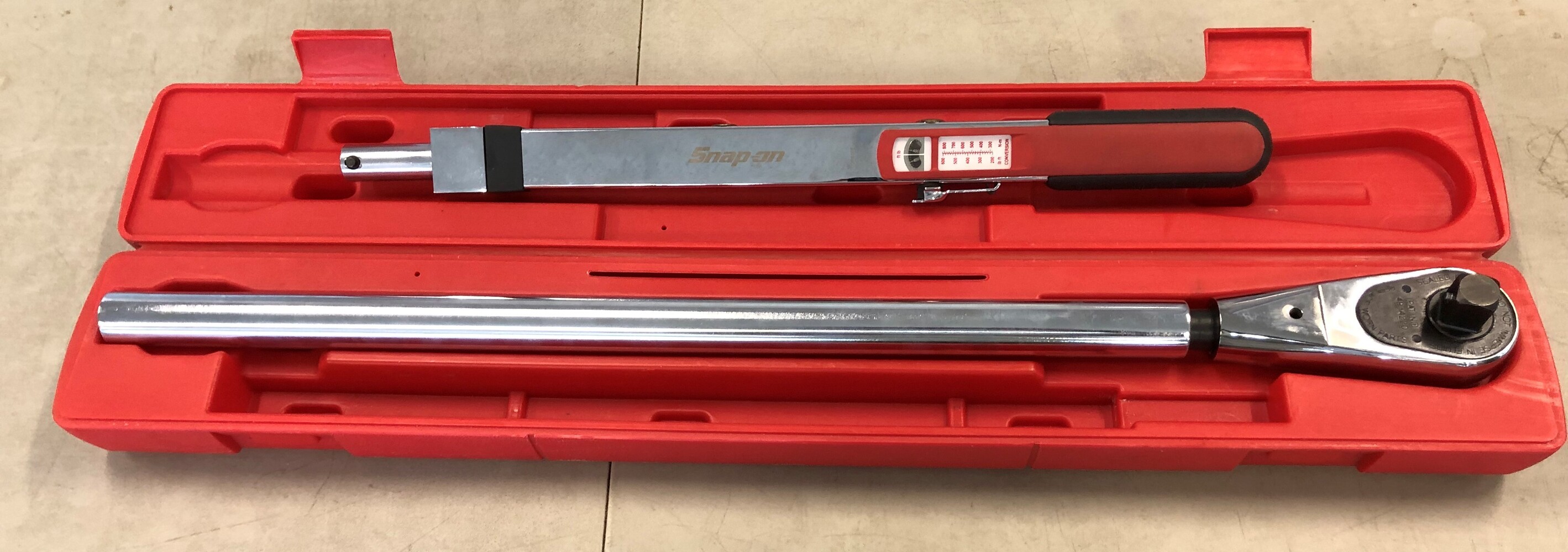 Snap-on Adjustable Click Type Torque Wrench 200-600ft/Lbs Model ...