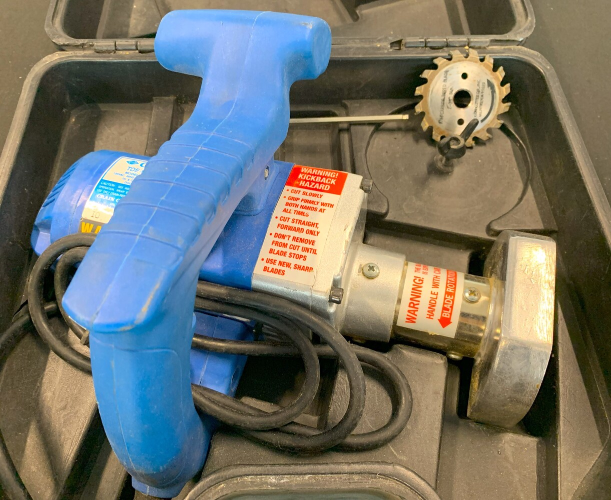 Crain Toe-Kick Saw Model 795 | Fastcash Pawn & Checkcashers