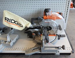 Fastcash Pawn & Checkcashers | Pawn Shop | 848 Newport Avenue, Pawtucket,