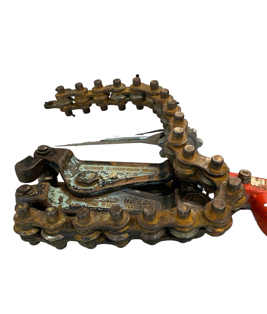 Ridgid 226 Pipe Cutter with Ratchet | Fastcash Pawn & Checkcashers